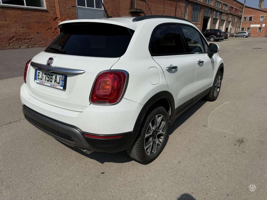 Balts Fiat 500-x 2016 Alīta, ar dzinēja tilpumu 1.60 L un nobraukumu 288 tūkst. km par 4600 €, foto 8 vietnē AUTOMOTO.COM.LV