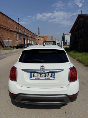 Balts Fiat 500-x 2016 Alīta, ar dzinēja tilpumu 1.60 L un nobraukumu 288 tūkst. km par 4600 €, foto 9 vietnē AUTOMOTO.COM.LV