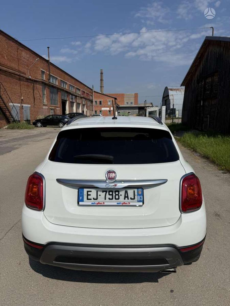 Balts Fiat 500-x 2016 Alīta, ar dzinēja tilpumu 1.60 L un nobraukumu 288 tūkst. km par 4600 €, foto 9 vietnē AUTOMOTO.COM.LV
