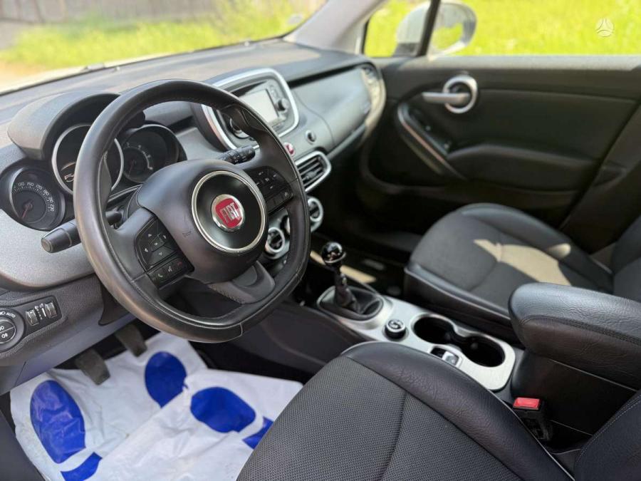 Balts Fiat 500-x 2016 Alīta, ar dzinēja tilpumu 1.60 L un nobraukumu 288 tūkst. km par 4600 €, foto 13 vietnē AUTOMOTO.COM.LV