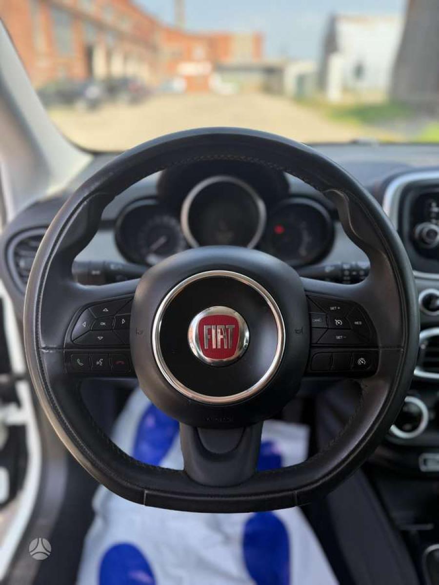 Balts Fiat 500-x 2016 Alīta, ar dzinēja tilpumu 1.60 L un nobraukumu 288 tūkst. km par 4600 €, foto 17 vietnē AUTOMOTO.COM.LV