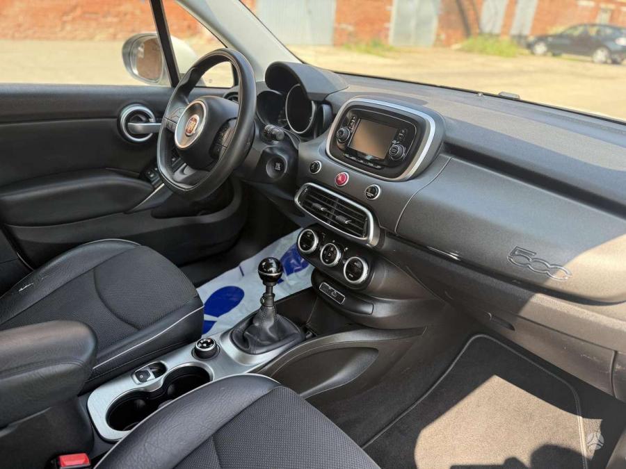 White Fiat 500-x 2016 in Alytus, with an engine capacity of 1.60 L and mileage of 288 thousand km for 4600 €, photo 18 on AUTOMOTO.COM.LV