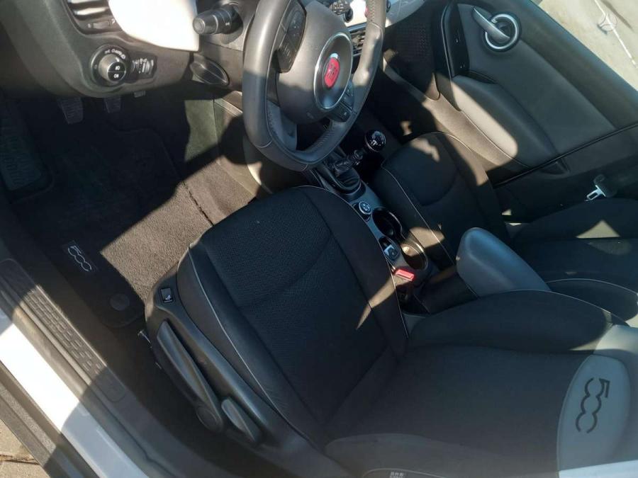 Balts Fiat 500-x 2016 Tauragė, ar dzinēja tilpumu 1.25 L un nobraukumu 203 tūkst. km par 4900 €, foto 4 vietnē AUTOMOTO.COM.LV