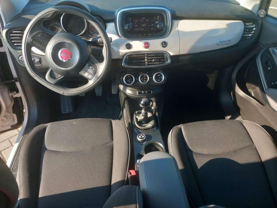 Balts Fiat 500-x 2016 Tauragė, ar dzinēja tilpumu 1.25 L un nobraukumu 203 tūkst. km par 4900 €, foto 11 vietnē AUTOMOTO.COM.LV