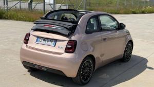 Yellow Fiat 500 2022 in Jonava, with an engine capacity of 0.00 L and mileage of 29 thousand km for 9999 €, photo 11 on AUTOMOTO.COM.LV