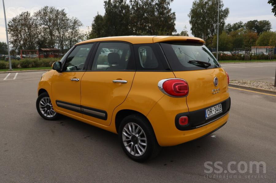 Yellow Fiat 500 2012 in Riga, with an engine capacity of 1.30 L and mileage of 199 thousand km for 5990 €, photo 6 on AUTOMOTO.COM.LV