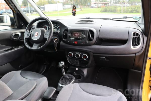 Fiat 500 2012 Rīga vietnē Dzeltens Fiat 500 2012 Rīga, ar dzinēja tilpumu 1.30 L un nobraukumu 199 tūkst. km par 5990 €, foto 10 vietnē AUTOMOTO.COM.LV