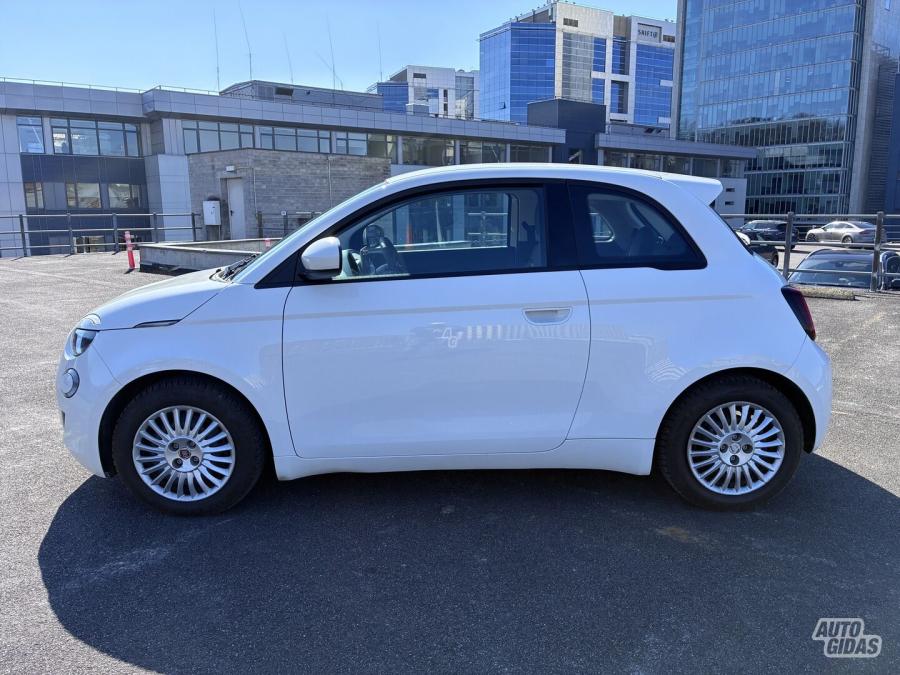 Fiat 500e 2022 in Vilnius, with an engine capacity of 0.00 L and mileage of 32 thousand km for 14200 €, photo 18 on AUTOMOTO.COM.LV