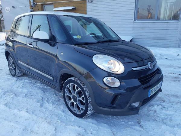 Melns Fiat 500L 2015 Kauņa, ar dzinēja tilpumu 1.60 L un nobraukumu 201 tūkst. km par 4850 €, foto 5 vietnē AUTOMOTO.COM.LV