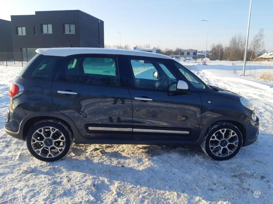 Melns Fiat 500L 2015 Kauņa, ar dzinēja tilpumu 1.60 L un nobraukumu 201 tūkst. km par 4850 €, foto 13 vietnē AUTOMOTO.COM.LV