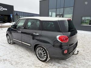 Black Fiat 500L 2014 in Siauliai, with an engine capacity of 1.60 L and mileage of 189 thousand km for 4750 €, photo 4 on AUTOMOTO.COM.LV