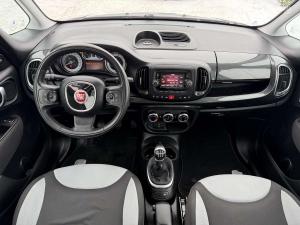 Black Fiat 500L 2014 in Siauliai, with an engine capacity of 1.60 L and mileage of 189 thousand km for 4750 €, photo 9 on AUTOMOTO.COM.LV
