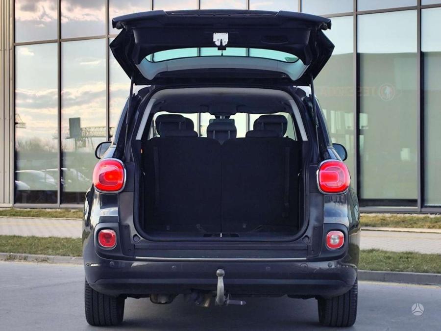 Black Fiat 500L 2014 in Siauliai, with an engine capacity of 1.60 L and mileage of 189 thousand km for 3990 €, photo 15 on AUTOMOTO.COM.LV