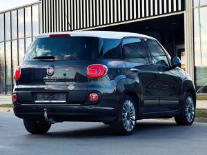 Black Fiat 500L 2014 in Siauliai, with an engine capacity of 1.60 L and mileage of 189 thousand km for 3990 €, photo 16 on AUTOMOTO.COM.LV