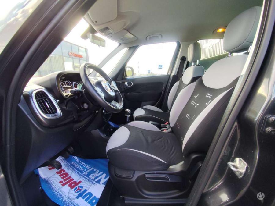 Black Fiat 500L 2014 in Siauliai, with an engine capacity of 1.60 L and mileage of 189 thousand km for 3990 €, photo 22 on AUTOMOTO.COM.LV