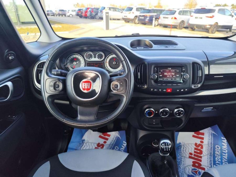 Black Fiat 500L 2014 in Siauliai, with an engine capacity of 1.60 L and mileage of 189 thousand km for 3990 €, photo 28 on AUTOMOTO.COM.LV