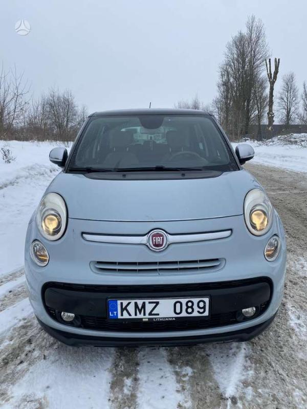 Blue Fiat 500L 2014 in Vilnius, with an engine capacity of 1.40 L and mileage of 269 thousand km for 4500 €, photo 2 on AUTOMOTO.COM.LV