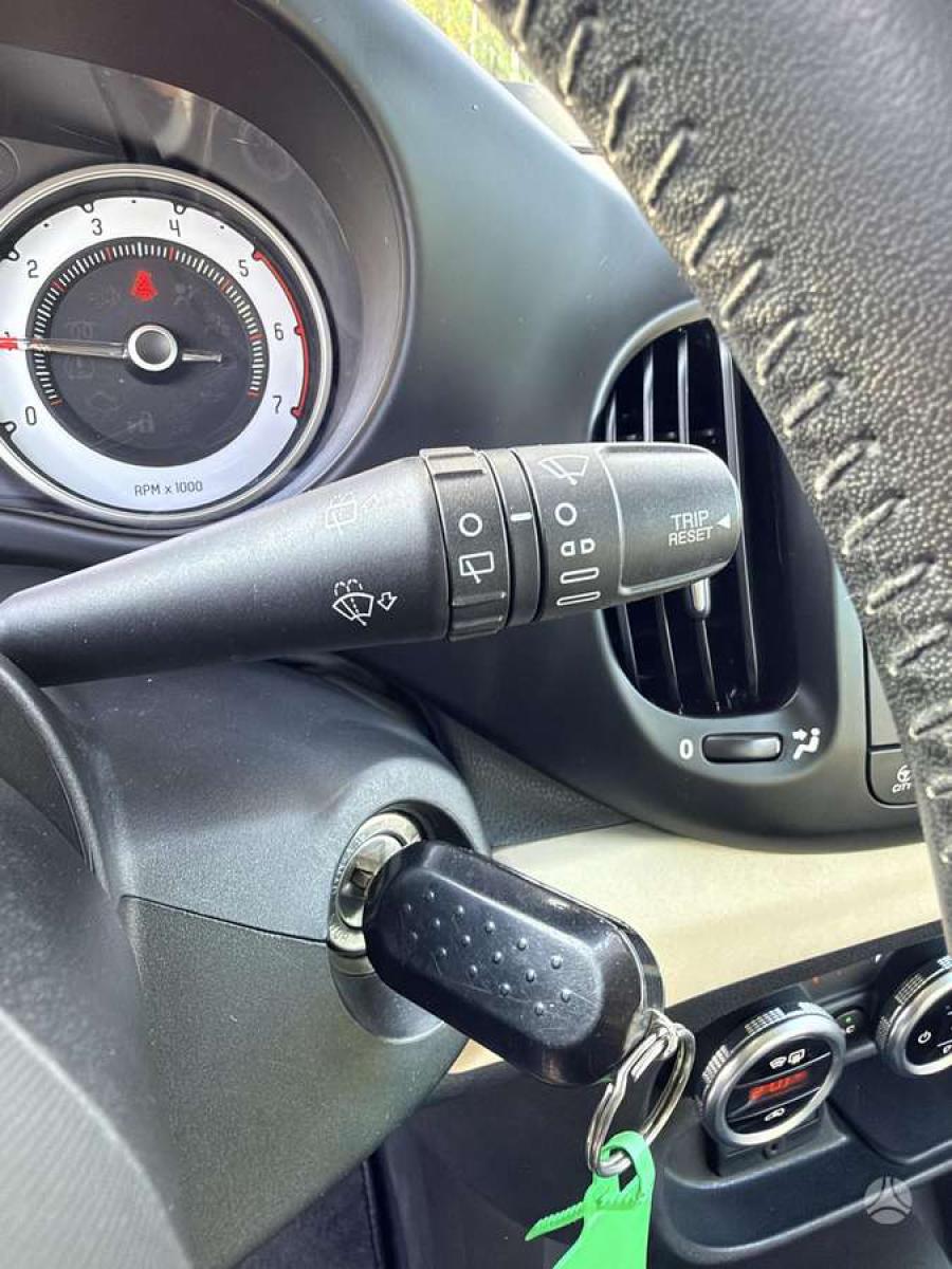 Brūns Fiat 500L 2013 Tauragė, ar dzinēja tilpumu 1.25 L un nobraukumu 190 tūkst. km par 3699 €, foto 12 vietnē AUTOMOTO.COM.LV