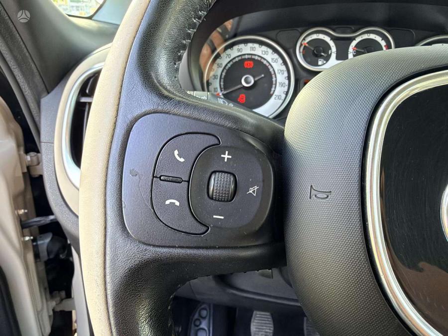 Brūns Fiat 500L 2013 Tauragė, ar dzinēja tilpumu 1.25 L un nobraukumu 190 tūkst. km par 3699 €, foto 13 vietnē AUTOMOTO.COM.LV