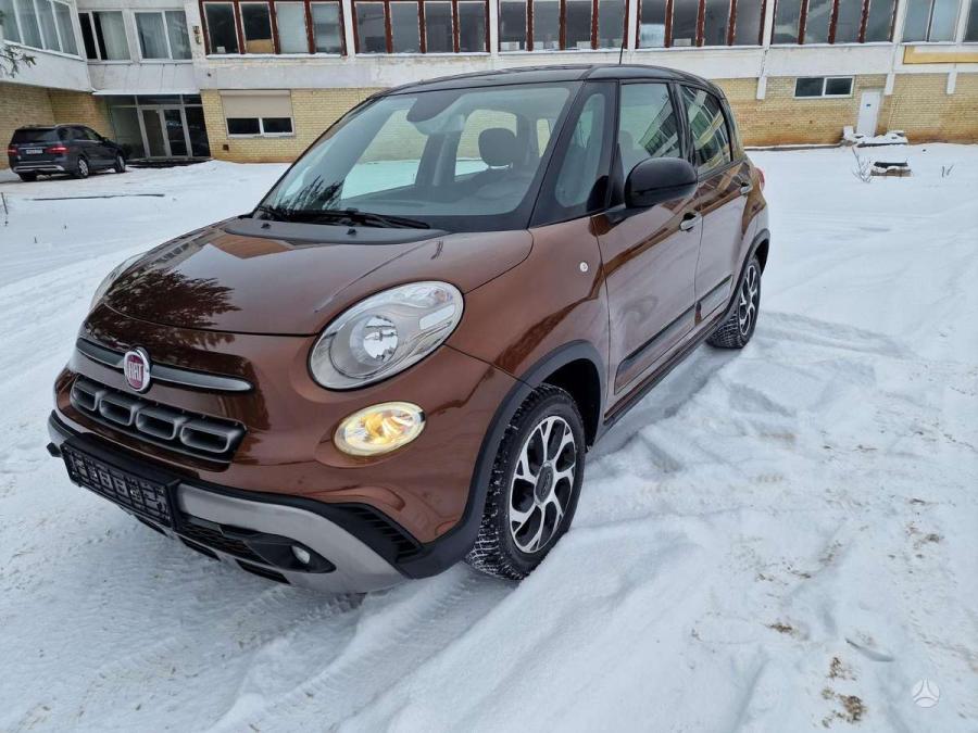 Brūns Fiat 500L 2019 Panevēža, ar dzinēja tilpumu 1.60 L un nobraukumu 203 tūkst. km par 6850 €, foto 1 vietnē AUTOMOTO.COM.LV