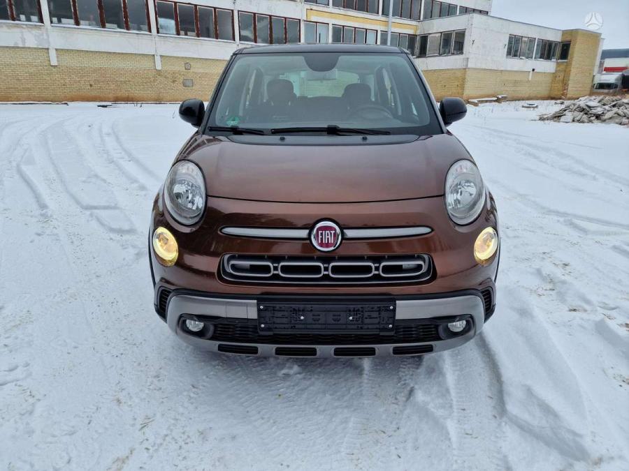 Brūns Fiat 500L 2019 Panevēža, ar dzinēja tilpumu 1.60 L un nobraukumu 203 tūkst. km par 6850 €, foto 2 vietnē AUTOMOTO.COM.LV