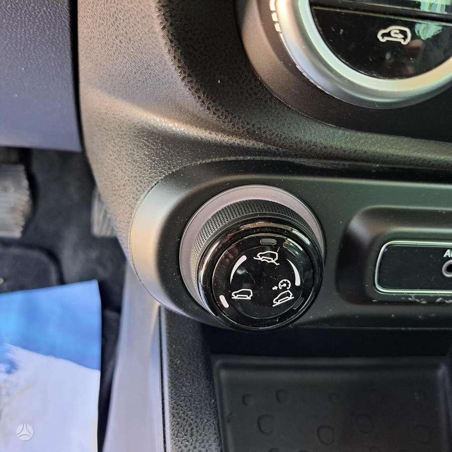 Zaļš Fiat 500L 2018 Viļņa, ar dzinēja tilpumu 1.60 L un nobraukumu 207 tūkst. km par 5450 €, foto 31 vietnē AUTOMOTO.COM.LV