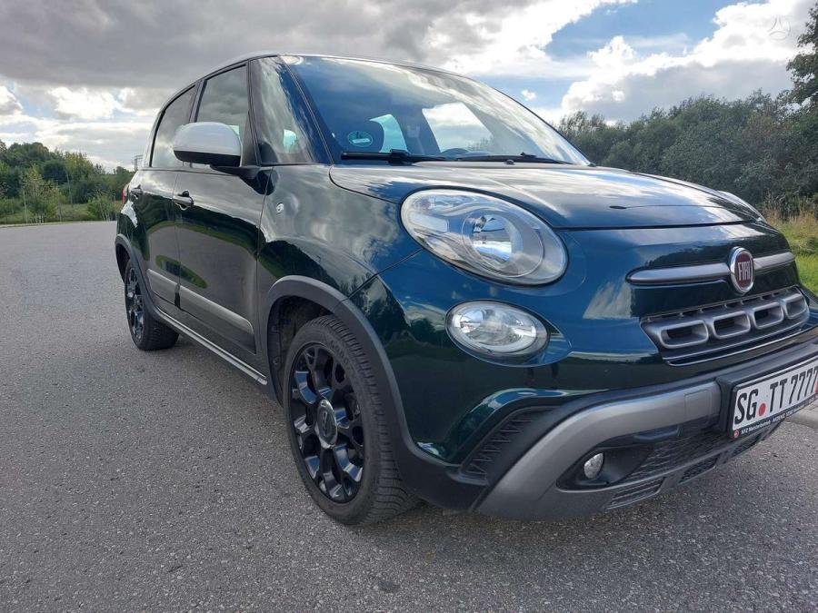 Green Fiat 500L 2018 in Vilnius, with an engine capacity of 1.60 L and mileage of 207 thousand km for 5450 €, photo 11 on AUTOMOTO.COM.LV