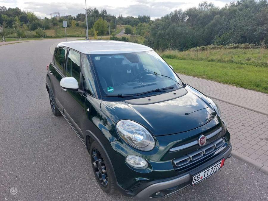Green Fiat 500L 2018 in Vilnius, with an engine capacity of 1.60 L and mileage of 207 thousand km for 5450 €, photo 13 on AUTOMOTO.COM.LV