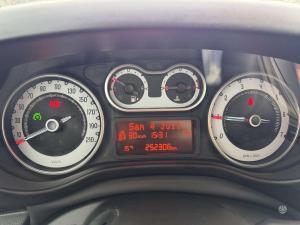 Zaļš Fiat 500L 2014 Utena, ar dzinēja tilpumu 1.60 L un nobraukumu 252 tūkst. km par 4650 €, foto 12 vietnē AUTOMOTO.COM.LV