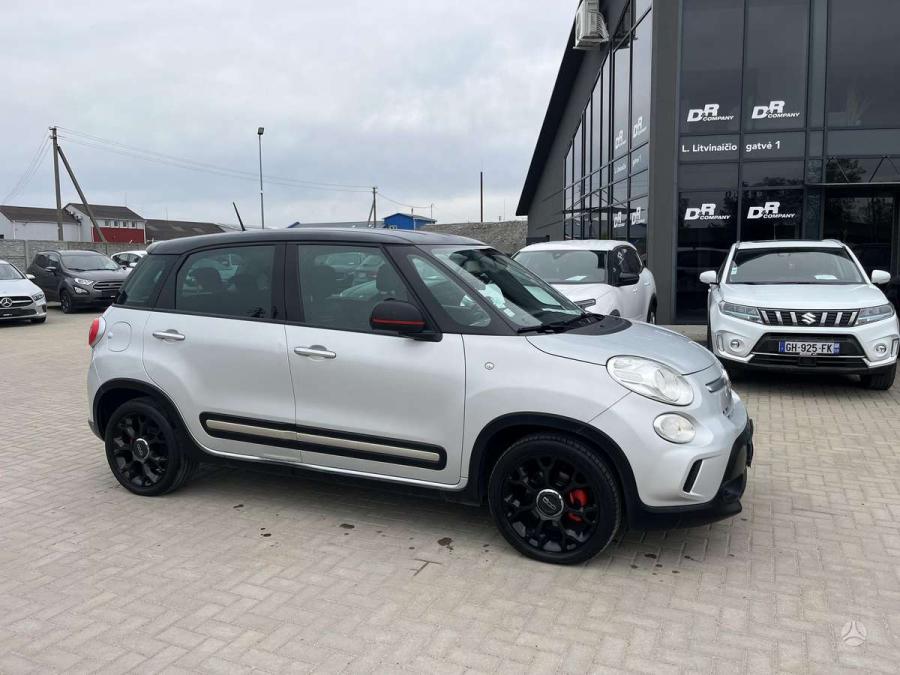 Grey Fiat 500L 2016 in Taurage, with an engine capacity of 1.60 L and mileage of 196 thousand km for 5100 €, photo 1 on AUTOMOTO.COM.LV