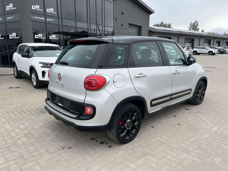 Grey Fiat 500L 2016 in Taurage, with an engine capacity of 1.60 L and mileage of 196 thousand km for 5100 €, photo 7 on AUTOMOTO.COM.LV