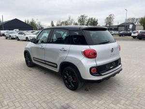 Grey Fiat 500L 2016 in Taurage, with an engine capacity of 1.60 L and mileage of 196 thousand km for 5100 €, photo 10 on AUTOMOTO.COM.LV