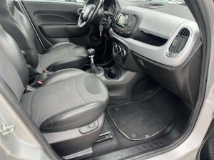Grey Fiat 500L 2016 in Taurage, with an engine capacity of 1.60 L and mileage of 196 thousand km for 5100 €, photo 26 on AUTOMOTO.COM.LV