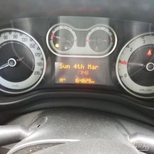 Fiat 500L 2013 in Birzai, with an engine capacity of 1.30 L and mileage of 164 thousand km for 3250 €, photo 3 on AUTOMOTO.COM.LV
