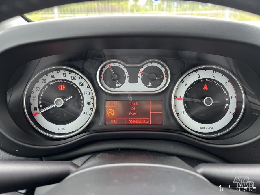 Fiat 500L 2013 in Taurage, with an engine capacity of 1.30 L and mileage of 186 thousand km for 3700 €, photo 17 on AUTOMOTO.COM.LV