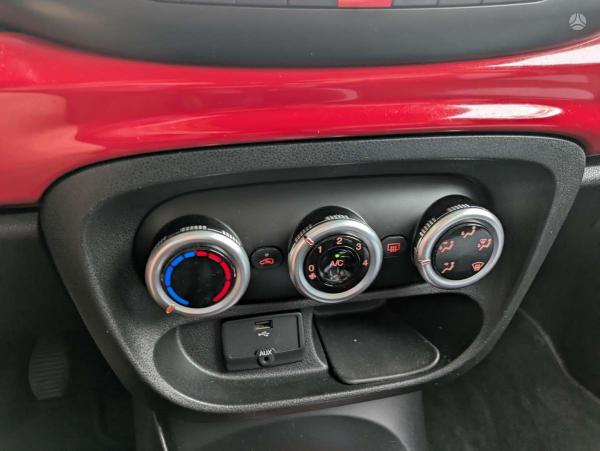 Sarkans Fiat 500L 2013 Šauļi, ar dzinēja tilpumu 1.25 L un nobraukumu 213 tūkst. km par 4700 €, foto 9 vietnē AUTOMOTO.COM.LV