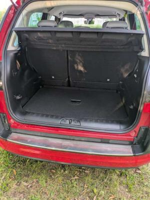 Red Fiat 500L 2013 in Siauliai, with an engine capacity of 1.25 L and mileage of 213 thousand km for 4700 €, photo 16 on AUTOMOTO.COM.LV