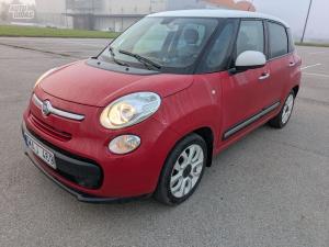 Sarkans Fiat 500L 2013 Šauļi, ar dzinēja tilpumu 1.30 L un nobraukumu 213 tūkst. km par 4250 €, foto  vietnē AUTOMOTO.COM.LV