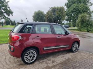Red Fiat 500L 2014 in Taurage, with an engine capacity of 1.30 L and mileage of 219 thousand km for 2500 €, photo 7 on AUTOMOTO.COM.LV