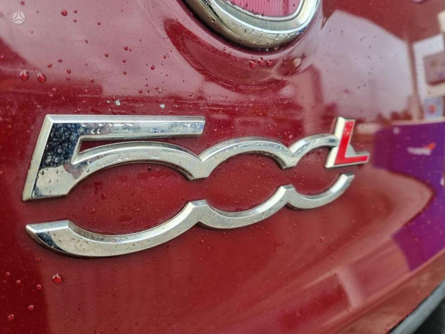 Red Fiat 500L 2014 in Taurage, with an engine capacity of 1.30 L and mileage of 219 thousand km for 2500 €, photo 13 on AUTOMOTO.COM.LV