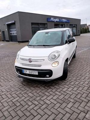 White Fiat 500L 2013 in Taurage, with an engine capacity of 1.25 L and mileage of 223 thousand km for 2350 €, photo 13 on AUTOMOTO.COM.LV