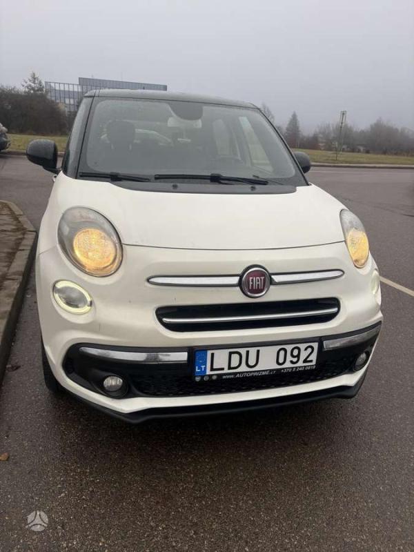 Balts Fiat 500L 2015 Viļņa, ar dzinēja tilpumu 1.25 L un nobraukumu 228 tūkst. km par 4500 €, foto 5 vietnē AUTOMOTO.COM.LV