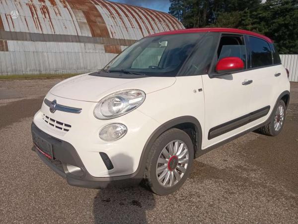 Balts Fiat 500L 2015 Utena, ar dzinēja tilpumu 1.60 L un nobraukumu 182 tūkst. km par 5650 €, foto 1 vietnē AUTOMOTO.COM.LV