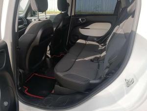 White Fiat 500L 2015 in Utena, with an engine capacity of 1.60 L and mileage of 182 thousand km for 5650 €, photo 12 on AUTOMOTO.COM.LV