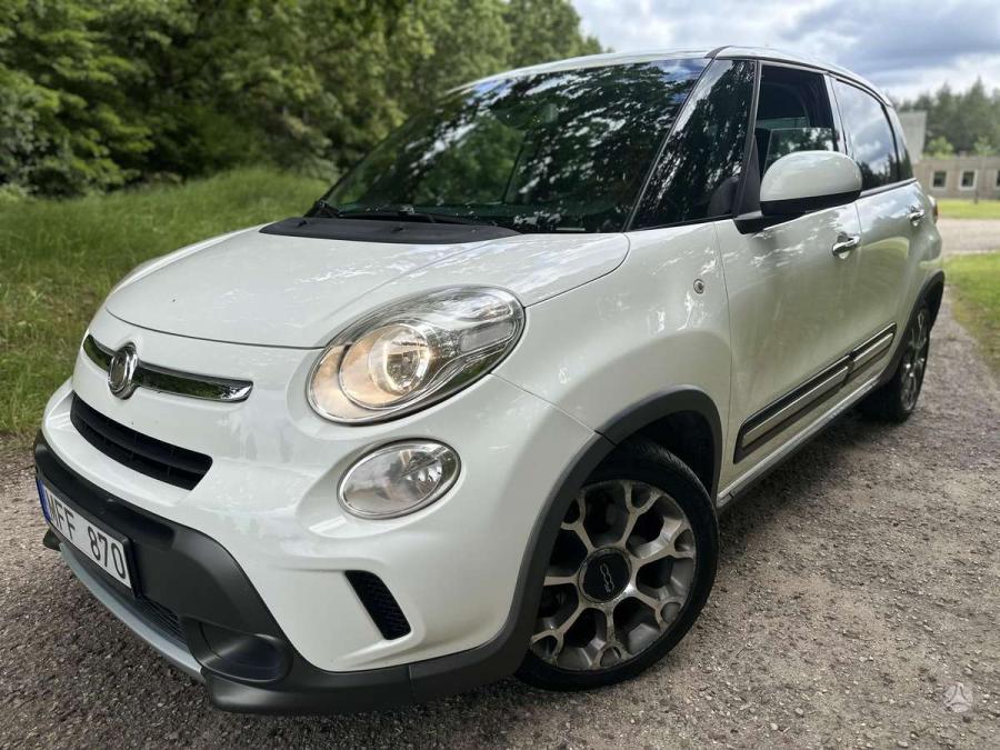 Balts Fiat 500L 2014 Viļņa, ar dzinēja tilpumu 1.39 L un nobraukumu 192 tūkst. km par 3300 €, foto 3 vietnē AUTOMOTO.COM.LV
