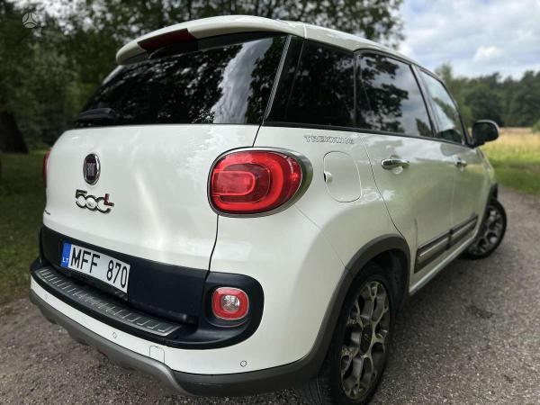 Белый Фиат 500L 2014 в Вильнюс, объемом двигателя 1.39 л и пробегом 192 тыс. км за 3300 €, фото 7 на AUTOMOTO.COM.LV
