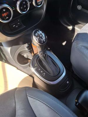 Balts Fiat 500L 2014 Marijampole, ar dzinēja tilpumu 1.40 L un nobraukumu 230 tūkst. km par 3700 €, foto 9 vietnē AUTOMOTO.COM.LV