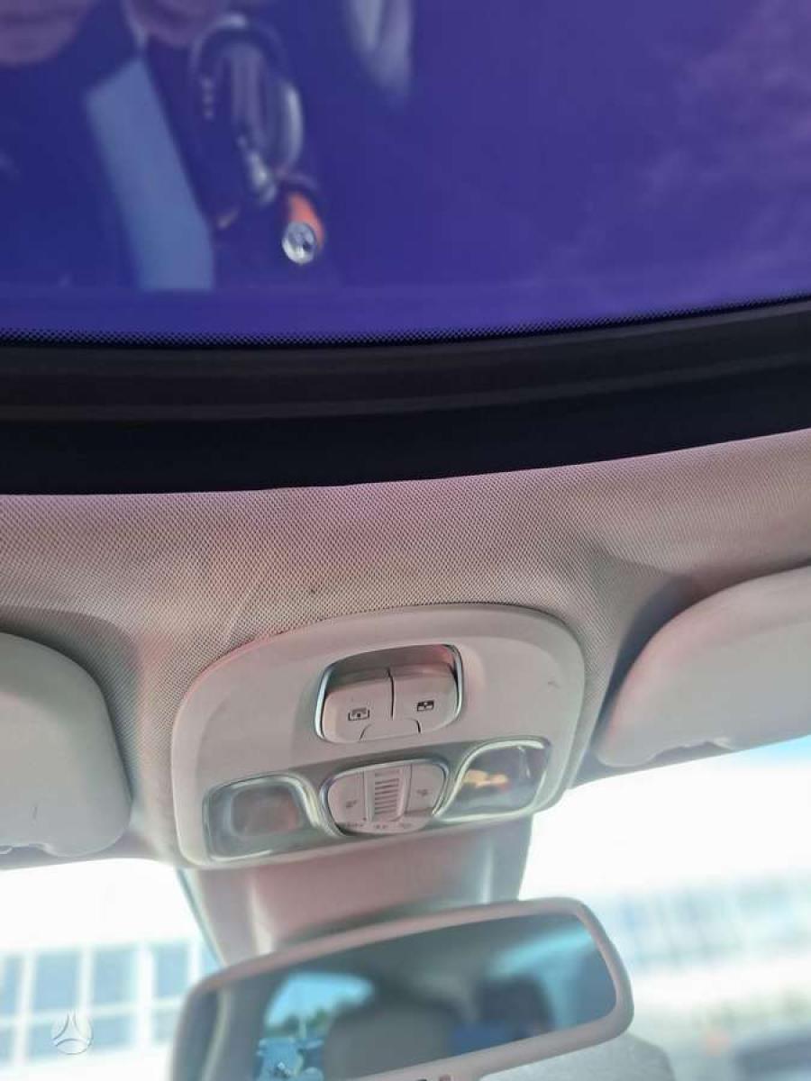 Balts Fiat 500L 2014 Marijampole, ar dzinēja tilpumu 1.40 L un nobraukumu 230 tūkst. km par 3700 €, foto 13 vietnē AUTOMOTO.COM.LV