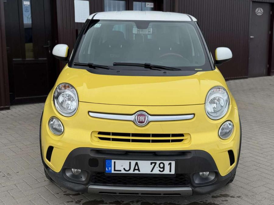 Yellow Fiat 500L 2014 in Telschi, with an engine capacity of 1.60 L and mileage of 152 thousand km for 4500 €, photo 5 on AUTOMOTO.COM.LV