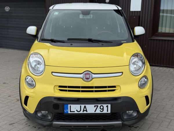 Yellow Fiat 500L 2014 in Telschi, with an engine capacity of 1.60 L and mileage of 152 thousand km for 4500 €, photo 7 on AUTOMOTO.COM.LV